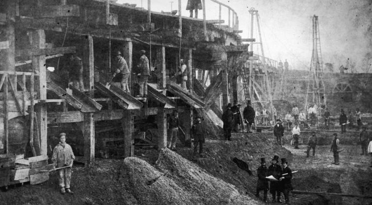 Chicago's sewage system in the 19th century - chicagoname.com